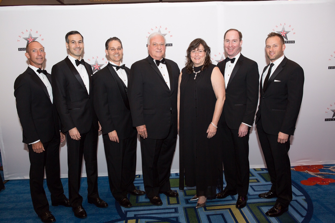 ROBIN GIBBS NAMED SECREST OUTSTANDING TRIAL LAWYER BY TEXAS BAR ...